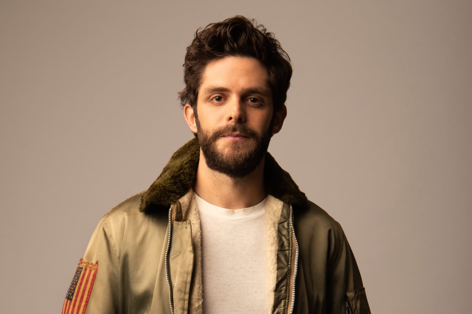 Thomas Rhett Marks 30th Birthday With Releases New Song “Be a Light”