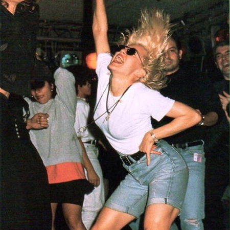 How To Approach Rave Girls For Dating