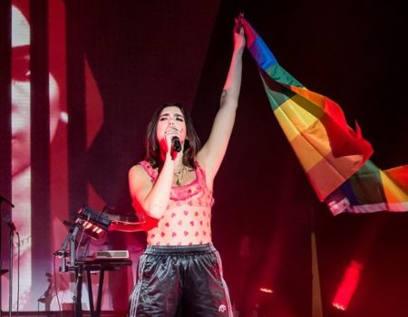 Discover the Top 20 Female Pop Singers in the Music Industry - Siachen ...