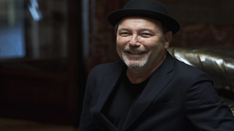 15 Best Spanish Singers You Must Know