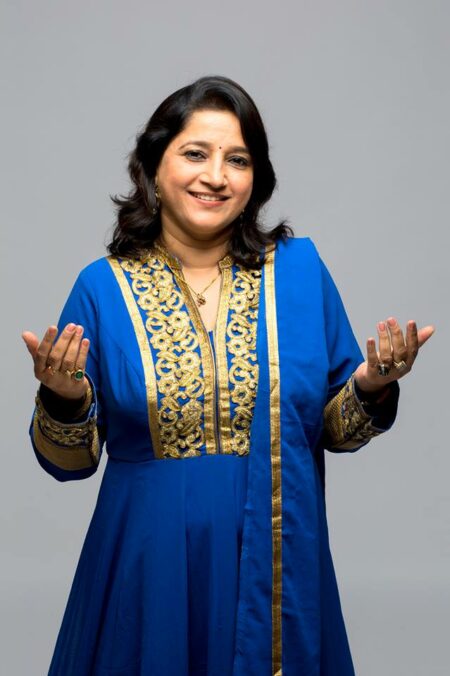 20 Famous Indian Female Singers of All Time