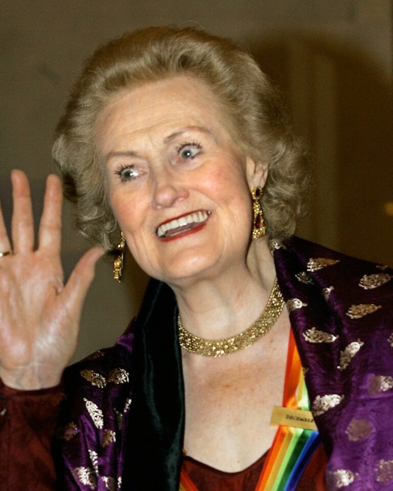 20 Famous Opera Singers Of All Time