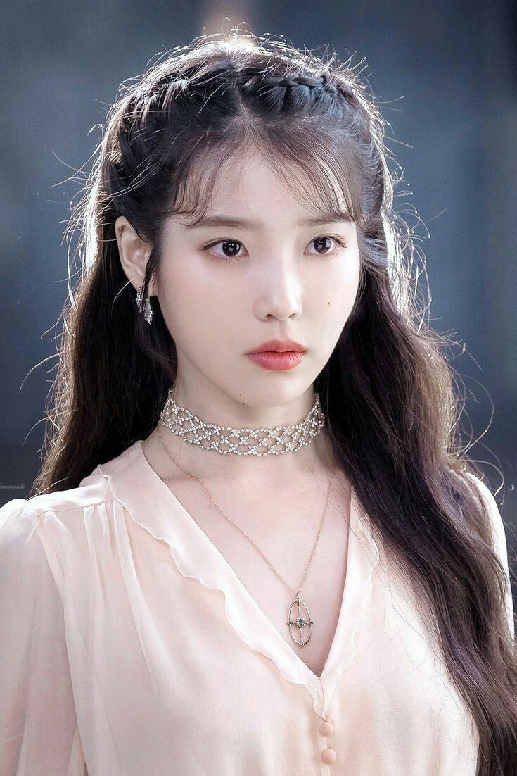 15 Most Popular Korean Singers Of All Time